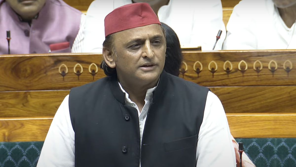 he is not against religion but is being forced to do so Brij Bhushan Singh praised sp chief ...