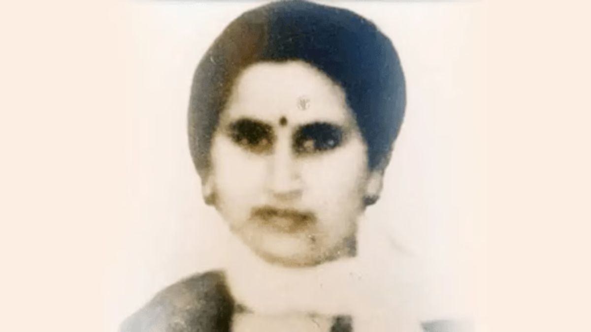 Who was kashmiri pandit Sarla Bhatt whose murder being investigated by ...